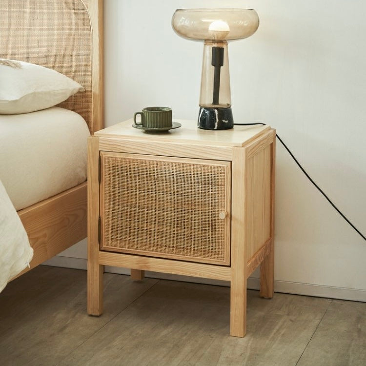 Lennon rattan bedside table – COMO decor